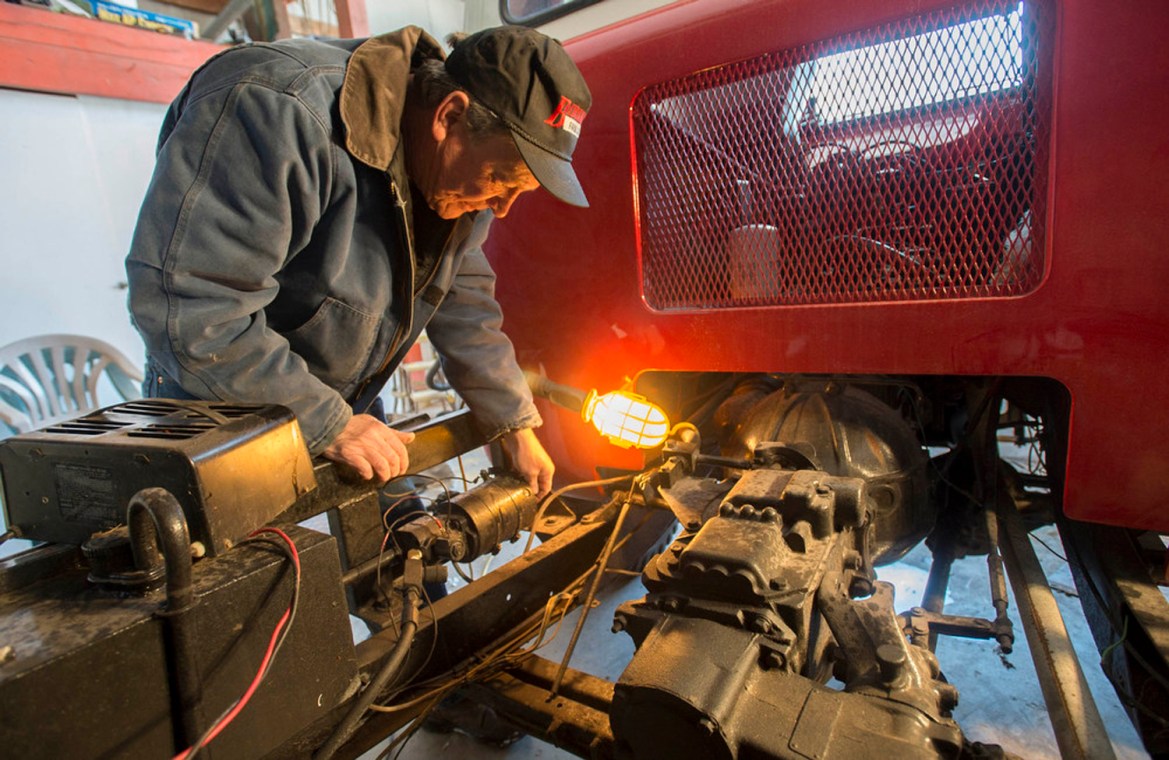 Slideshow: Farmers stay busy as planting approaches - Investigate ...