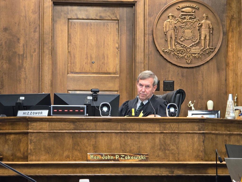 Wisconsin towns are trying to limit CAFO growth. Big Dairy is fighting ...